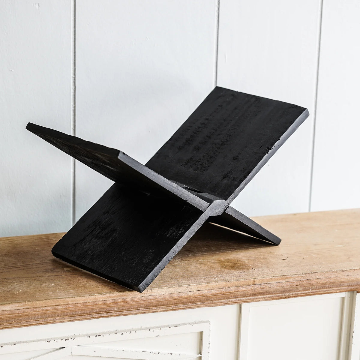 Black Wood Cookbook & Coffee Table Book Holder Stand – Rust & Cinder